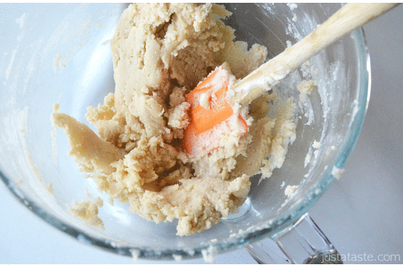 Cookies GIF - Find on GIFER