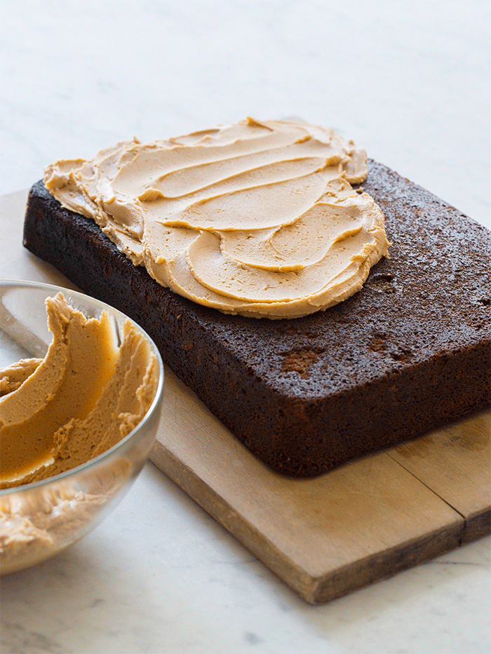Cake food GIF - Find on GIFER