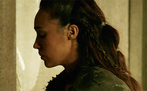 Beccas rewatch GIF - Find on GIFER