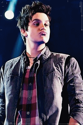 GIF replies - animated GIF on GIFER