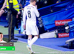 GIF toni kroos soccer futbol - animated GIF on GIFER