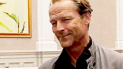 Iain glen GIF - Find on GIFER