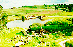 Hobbit GIF - Find on GIFER