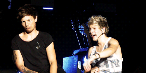 1d GIF - Find on GIFER
