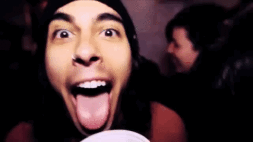 Pierce the veil ptv vic fuentes GIF - Find on GIFER