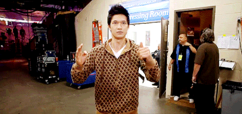 Harry Shum Jr Sem Camisa Gif