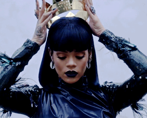 Rihanna GIF - Encontrar en GIFER