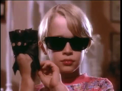 Macaulay culkin black or white mj black or white michael jackson GIF on ...