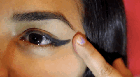 GIF eyeliner - animated GIF on GIFER