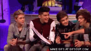 Alan carr GIF - Find on GIFER