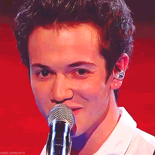 The voice GIF - Find on GIFER