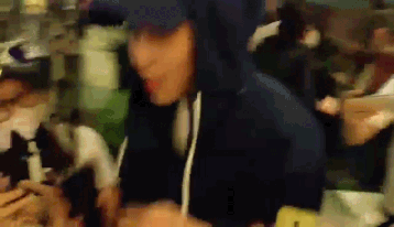 Fans GIF - Find on GIFER
