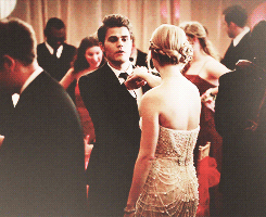 Prom GIF - Find on GIFER