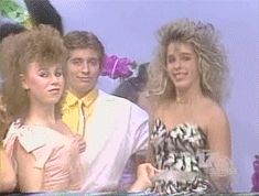 Kelly ripa GIF - Find on GIFER