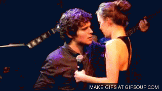 Jonathan groff GIF - Find on GIFER