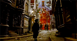 Alley GIF - Find on GIFER