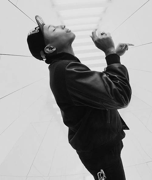 Pharrell GIF - Find on GIFER