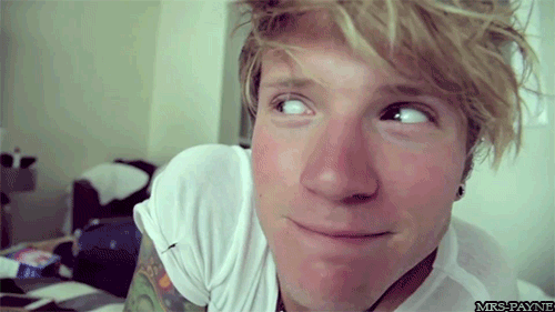 Dougie Poynter Gif
