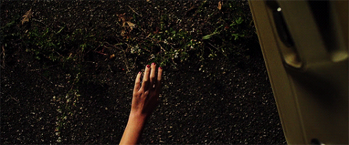 Movies horror hands GIF - Find on GIFER