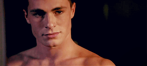 Colton haynes GIF - Find on GIFER