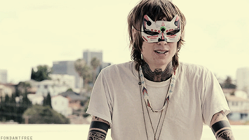 Christofer drew please do not use in crackships character graphics or ...