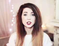 Youtubers zoella zoe GIF - Find on GIFER