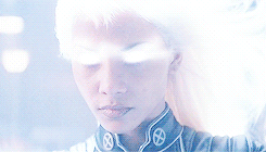 Halle berry s fmh ororo munroe GIF - Encontrar en GIFER