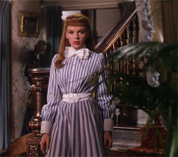 Judy garland yea ok bye GIF - Find on GIFER