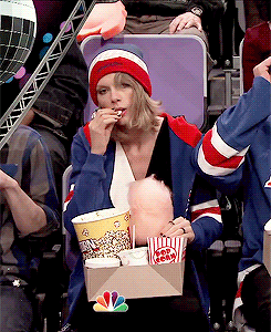 Eli Roth Urso Judeu Gif IT WAS LEGENDARY — HOSTEL II Dir. Eli Roth