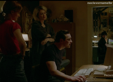 Joe macmillan cameron howe GIF - Pesquisar em GIFER