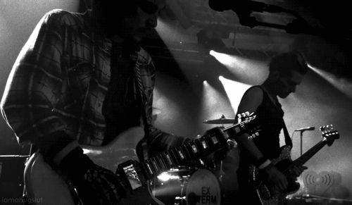 Snowy GIF - Find on GIFER