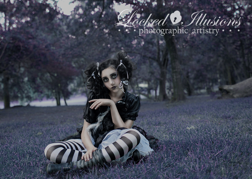 Goth GIF - Find on GIFER