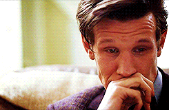 Smelling GIF - Find on GIFER