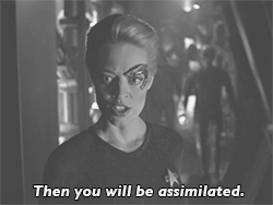 GIF jeri ryan seven of nine star trek - animated GIF on GIFER