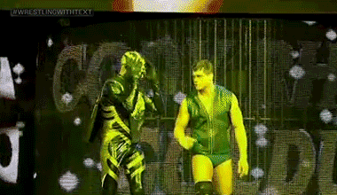 Perfect disguise GIF - Find on GIFER