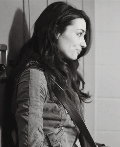 Tw spoilers GIF - Find on GIFER