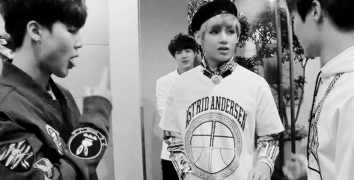 Spongebob squarepants season 8 GIF - Find on GIFER