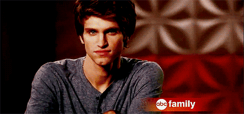 Pretty little liars pll GIF - Find on GIFER