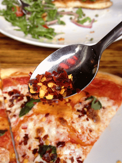 Gif De Gardiens De Malin Akerman Shocked GIF – Malin Akerman Lara