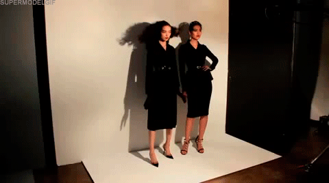 Fashion model w magazine GIF - Find on GIFER