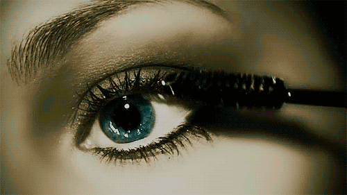 Natural beauty GIF - Find on GIFER