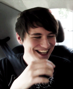 GIF dan howell imagine - animated GIF on GIFER