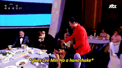 GIF live performance - animated GIF on GIFER