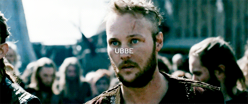 Ragnar lothbrok GIF - Find on GIFER