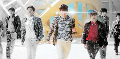 GIF kpop boy band - animated GIF on GIFER