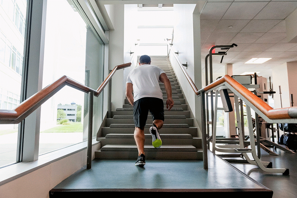 Fitness work workplace reebok GIF - Find on GIFER