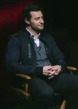 Interview the hobbit 500 GIF - Find on GIFER