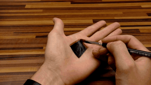 Hand illusion GIF - Find on GIFER