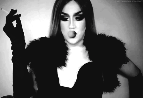 Adore delano GIF - Find on GIFER