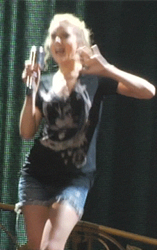 Taylor swift taylor swift dancing swift GIF - Find on GIFER
